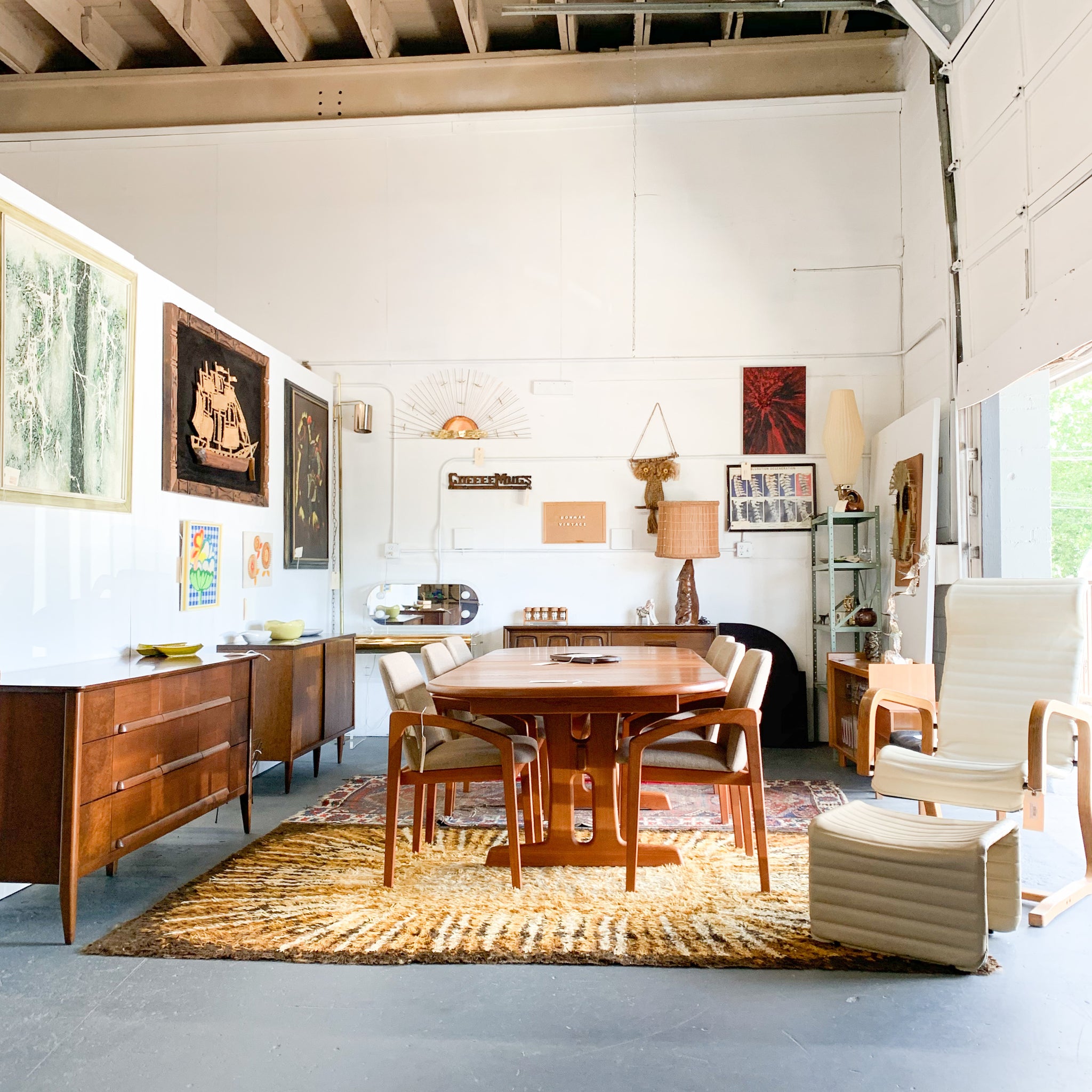 Atomic Furnishing & Design