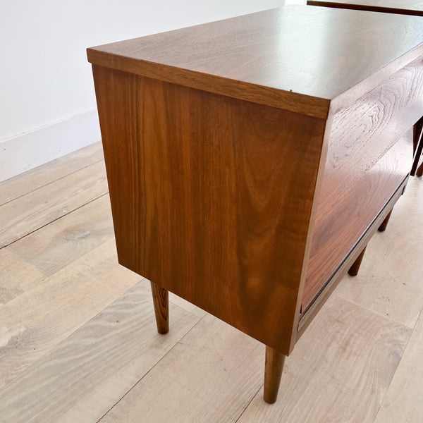 Pair of Dixie Walnut Nightstands – Atomic Furnishing & Design