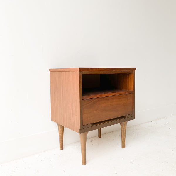 Mid Century Coleman Nightstand – Atomic Furnishing & Design