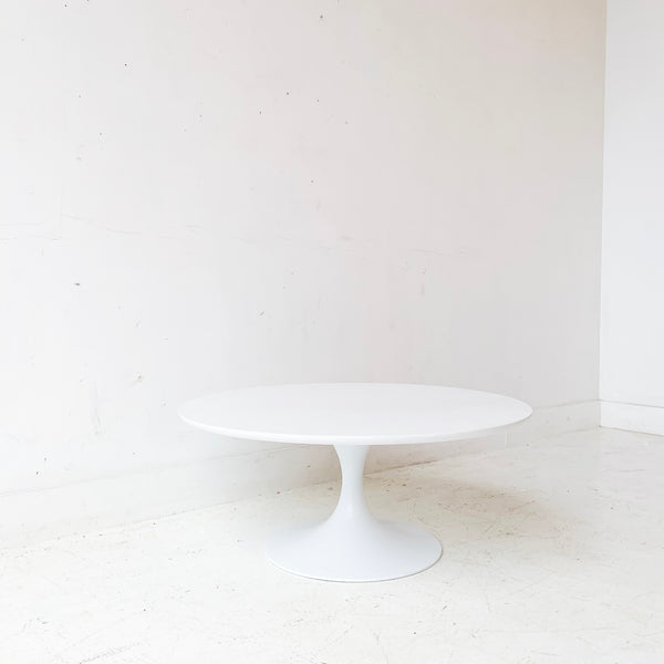 Mid Century Coffee Table with Tulip Base – Atomic Furnishing & Design