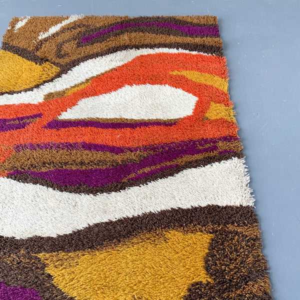 Mid Century Modern Multi Color Rya Rug – Atomic Furnishing & Design